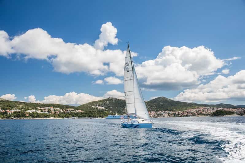 Sunset Sailing Tour on the Pakleni islands - Key Points
