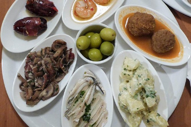 Sunset, Tapas and Triana - Booking and Review Insights