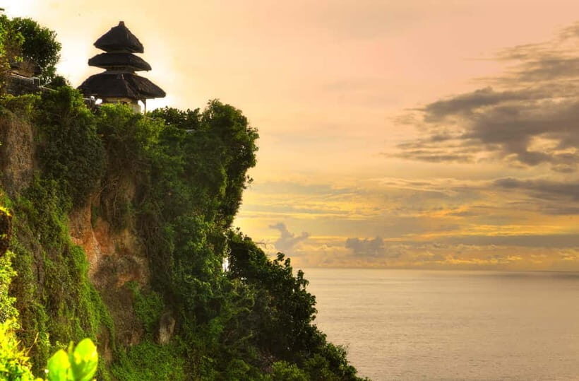 Sunset Temple Tour - Exploring Uluwatu: The Iconic Temple and Scenic Cliffs