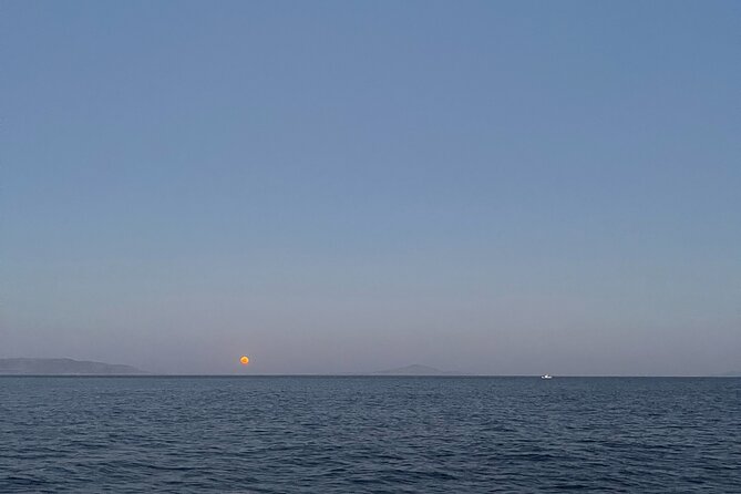 Sunset Tour Around Antiparos | Private Boat Tour - Key Points