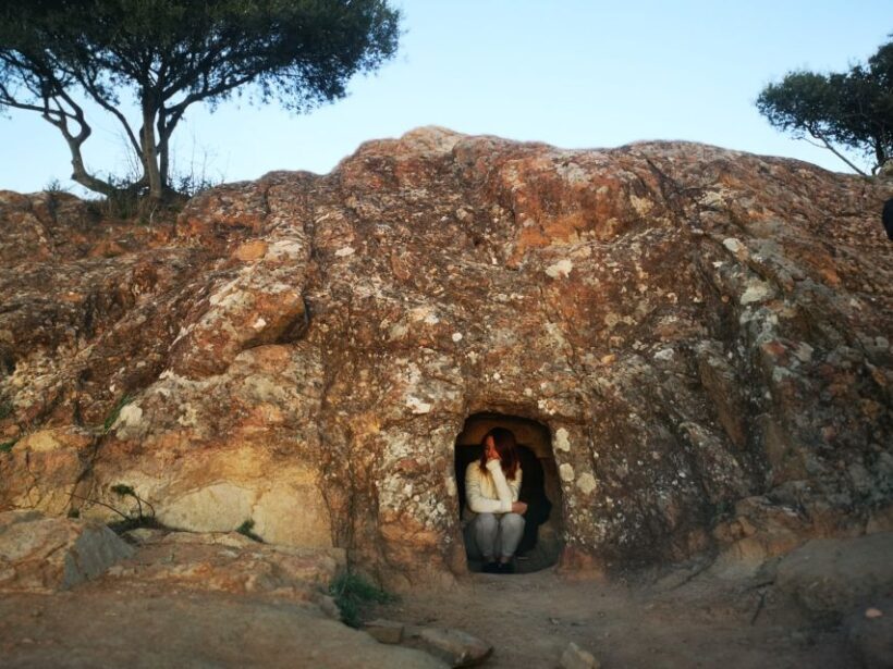 Sunset tour at a Domus de Janas & NatureTherapy - FAQ