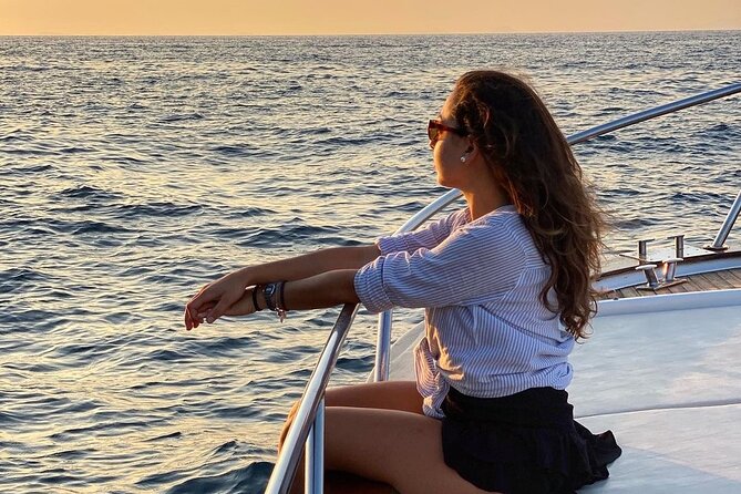 Sunset tour by private boat - Practical Details & Considerations