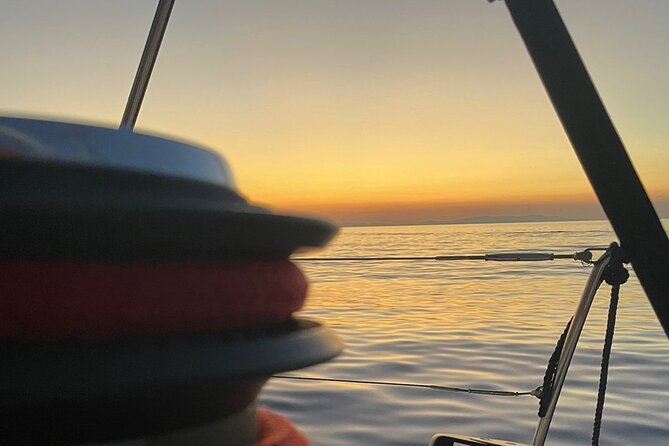 Sunset Tour With Nadia K to Delos and Rhenia Island From Mykonos - Exploring Delos and Rhenia Islands