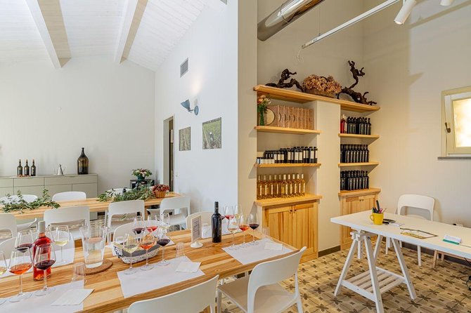 Sunset Tour With Visit and Guided Tasting of 5 Wines and Local Products - Positive Reviews