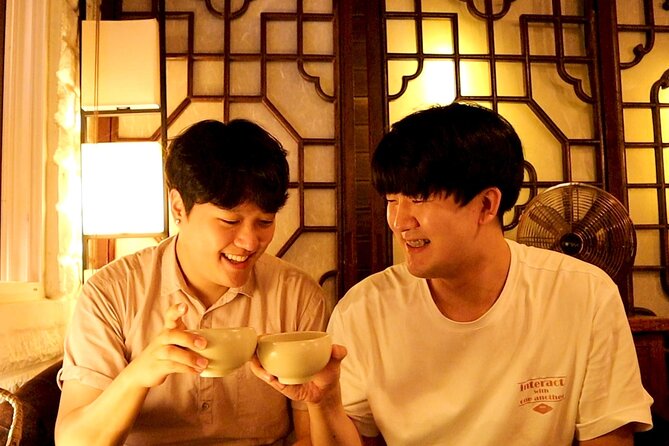 Sunset Walking Tour in Naksan Park with Dinner - Who Should Consider This Experience?