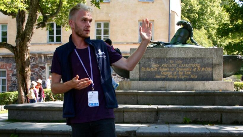 Suomenlinna: Private Tour with an Authorized Guide - Who This Tour Is Best For