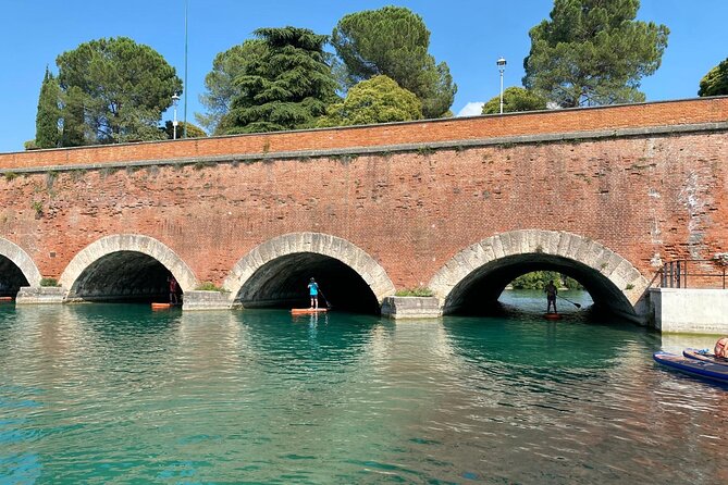 Sup experience with a ride to Peschiera del Garda Lake Garda - Key Points