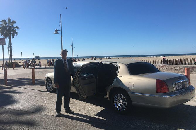 Super custom Dual bar limo with tour guide 6-Hour Los Angeles Private Tour!! - An In-Depth Look at the LA Private Limo Tour