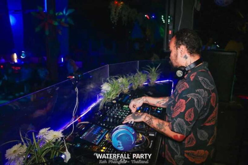 Super Waterfall Party at Ko Phangan - What Past Visitors Say