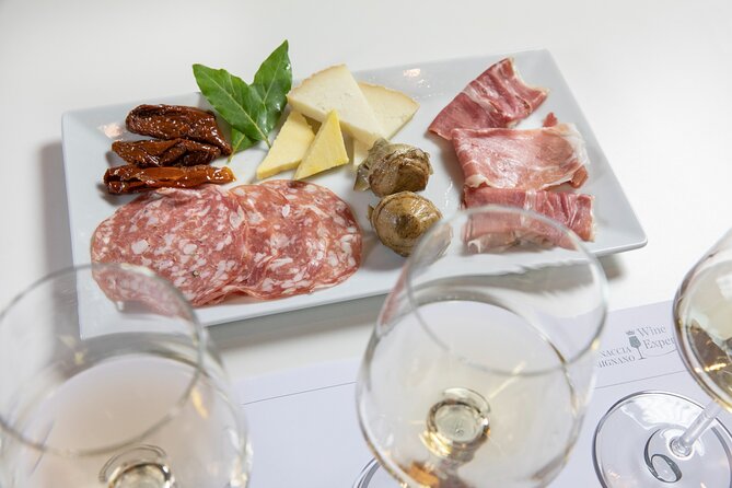 Superior Wine Tasting in San Gimignano - The Role of Local Products in Enhancing Your Tasting