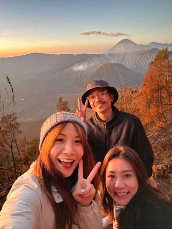 Surabaya: Affordable Bromo Sunrise Tour with Transfer - Key Points
