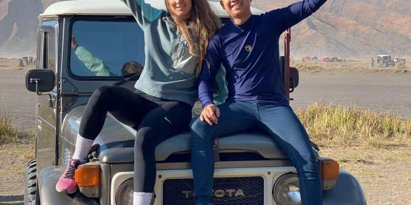 Surabaya: Budget Friendly Private Bromo Sunrise Tour - Watching the Golden Sunrise Over Mount Bromo and Mount Semeru