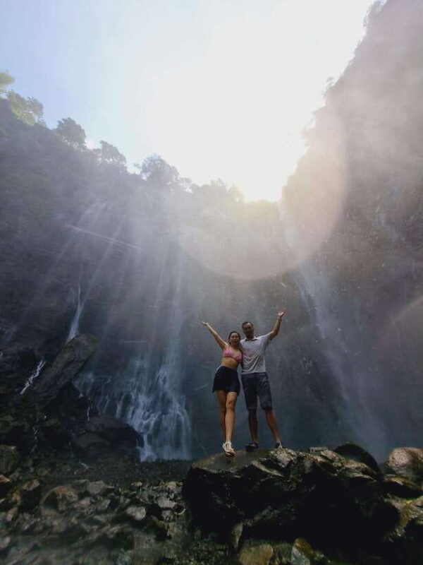 Surabaya/Malang: Budget Friendly Tumpak Sewu Waterfall Tour - Key Points