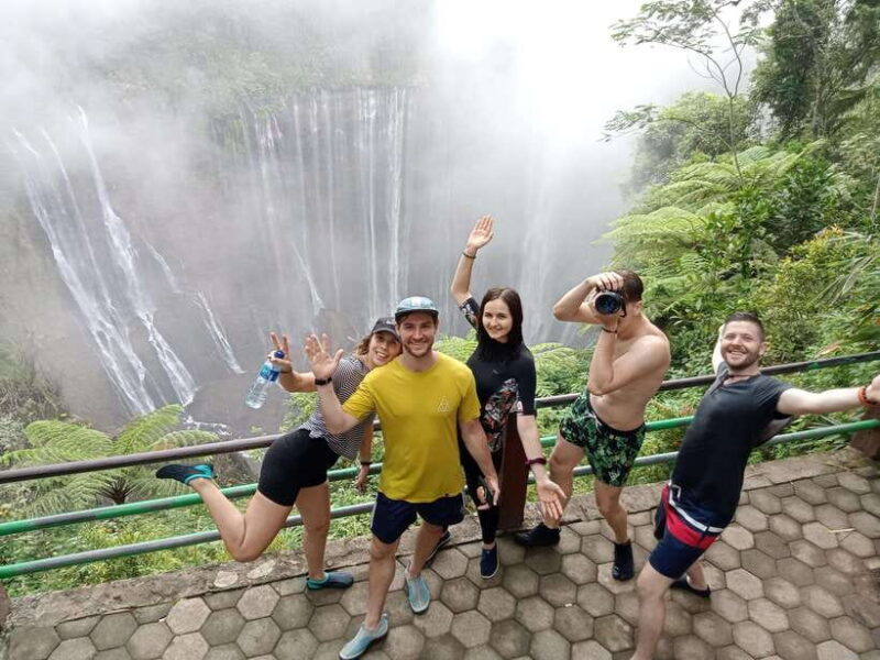 Surabaya OR Malang: Tumpak Sewu Waterfall Share Guided Tour - Discovering the Magic of Tumpak Sewu Waterfall