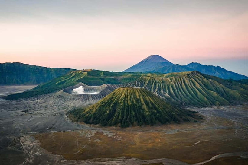 Surabaya: Private 2-Day Bromo, Semeru, & Tumpak Sewu Tour - Key Points