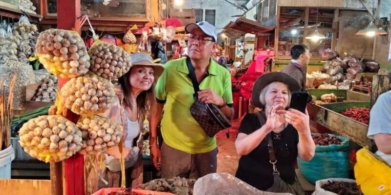 Surabaya Private Tour with Lunch - Why This Tour Stands Out