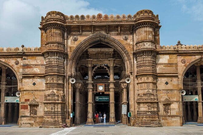 Surat to Ahmedabad, Glimpse of Gujarat Tour - Exploring the Itinerary in Detail