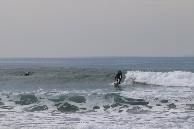 Surf Class in Almada - Accessibility and Family-Friendly Options