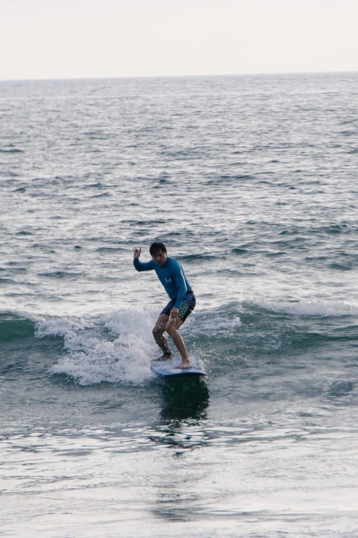 Surf lesson in Batu Bolong Canggu with certified instructor - Who Should Book This?