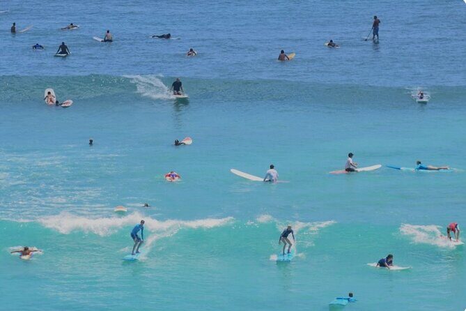 Surf lessons for beginners in Waikiki - The Sum Up