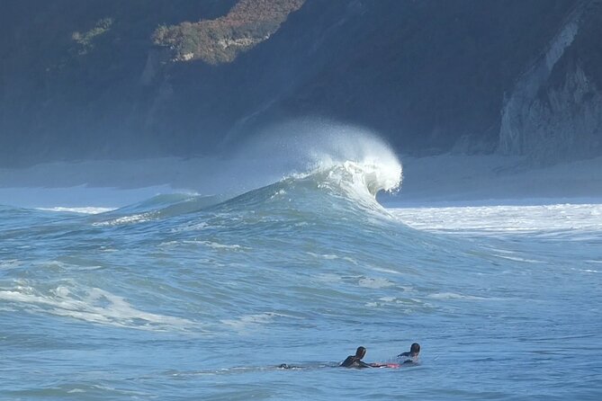 Surf lessons in LLanes - Who Would Love This Experience?