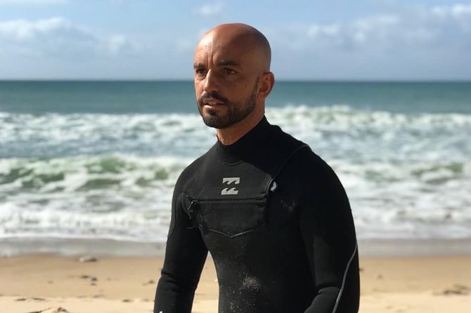 Surf Lessons in the Algarve - Equipment and Inclusions