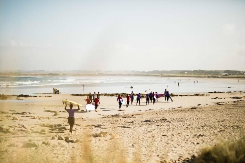 Surf lessons on the mythical site of La Torche - FAQ