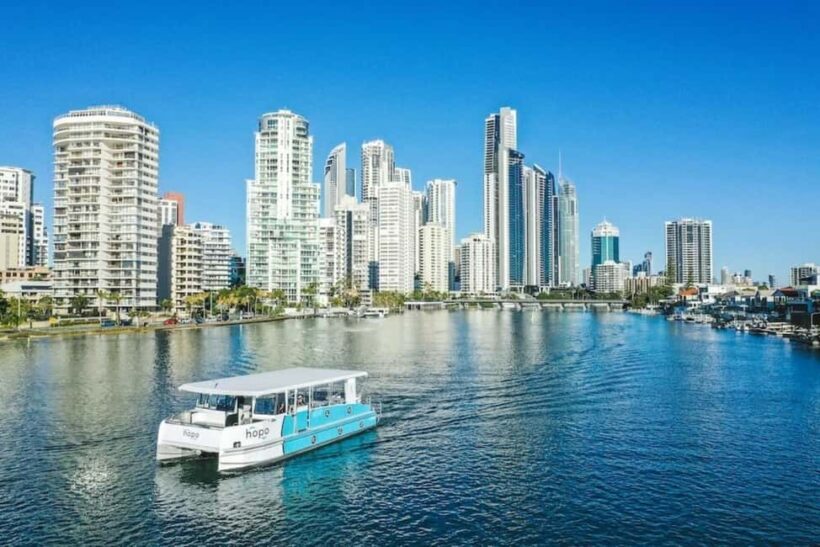 Surfers Paradise: Cruise, HOTA Gallery Entry, & Dining Pass - Key Points
