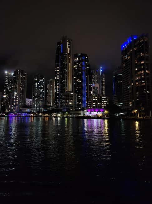 Surfers Paradise Sightseeing City Lights Cruise - Practical Tips for Travelers
