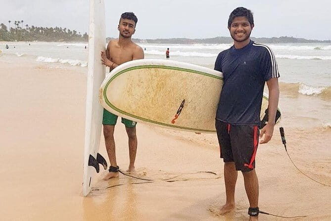 Surfing in Unawatuna - Discover Surfing in Unawatuna: A Practical Guide