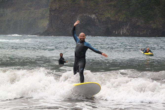 Surfing Lessons in Madeira - Instructor Expertise and Support