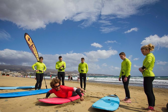 Surfing on Gran Canaria - Meeting Point and Accessibility