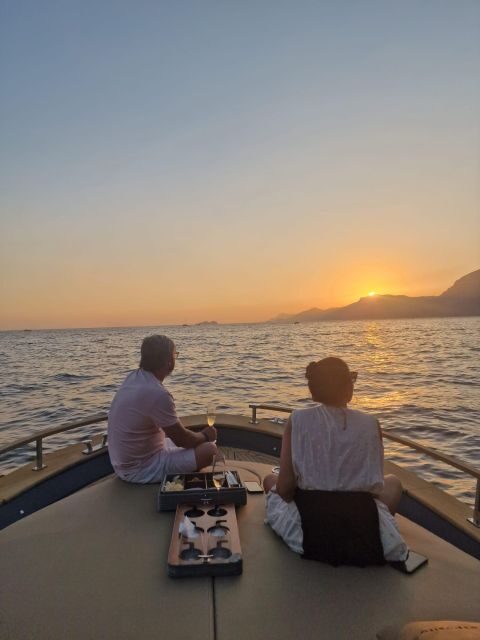 Surprise your other half with a fiery, romantic sunset - Visuals and Photos