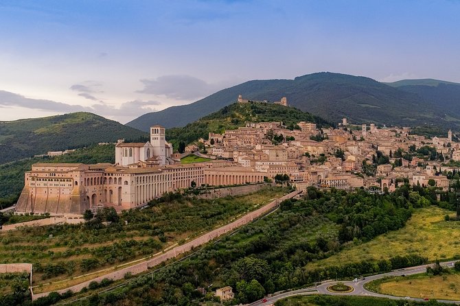 Surroundings of Assisi: in the Footsteps of Saint Francis - Meeting Your Guide: Mauras Profile