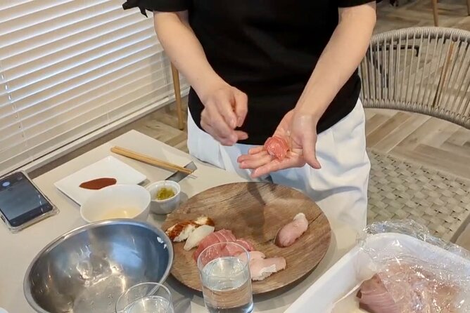 Sushi Cooking Class by Matchaexperience Osaka - Sushi Preparation Techniques
