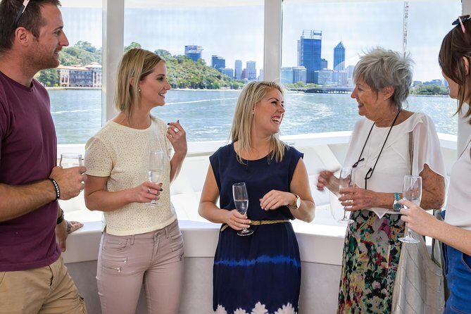 Swan River Scenic Cruise - An In-Depth Look at the Swan River Scenic Cruise