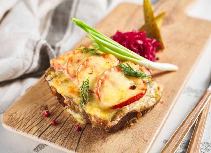 Swedish Food Tasting, Stockholm Old Town Restaurants Tour - An In-Depth Look at the Tour Experience
