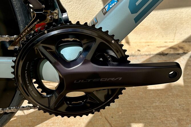 Swiftcarbon Racevox, Ultegra Di2 Plus DT Swiss Wheel Set - Rental Pickup and Drop-off Details