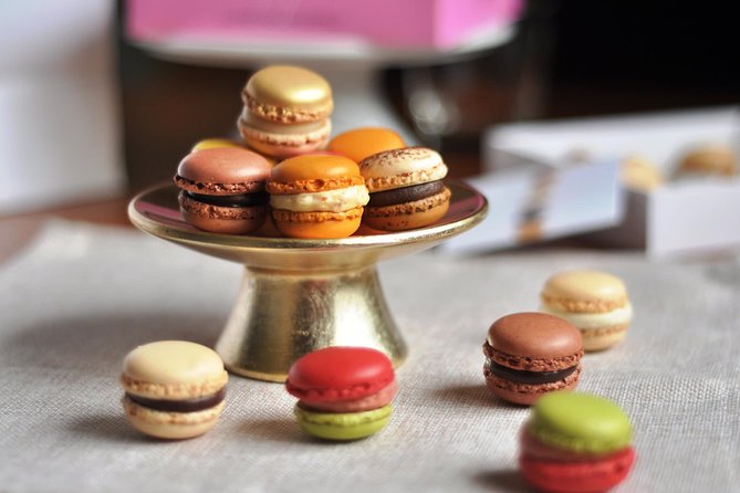 Swiss Chocolate Walking Tour of Zurich Review - Exploring Zurichs Artisan Chocolate Makers