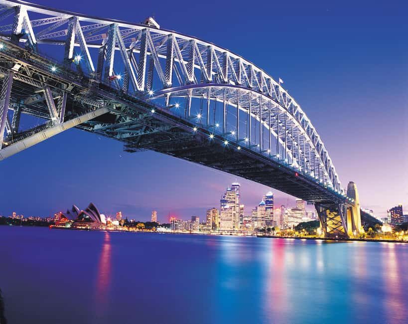 Sydney: BridgeClimb Sydney Harbour Summit Night - An In-Depth Look at the Sydney Harbour BridgeClimb at Night