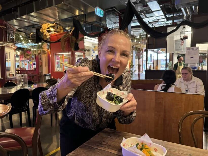 Sydney: City Highlights Walking Food Tour with Harbor Cruise - An Introduction to the Experience