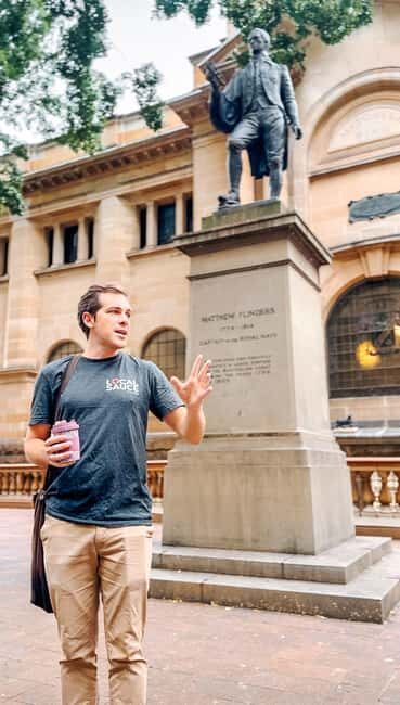Sydney: City & The Rocks 3.5-Hour Walking Tour with a Drink - Key Points