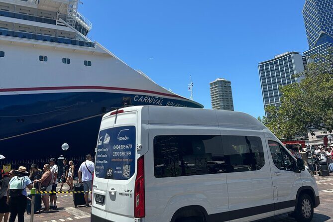 Sydney Cruise Transfers a Premium 11 Seater Minibus - The Experience in Practice