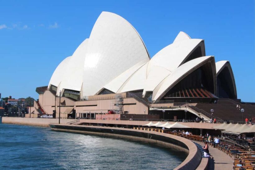 Sydney Half Day private tour: see Opera House, Bondi Beach - FAQ