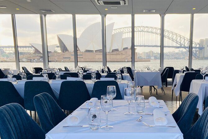 Sydney Harbour Glass Boat Lunch Cruise with Buffet - Who Will Love This Cruise?