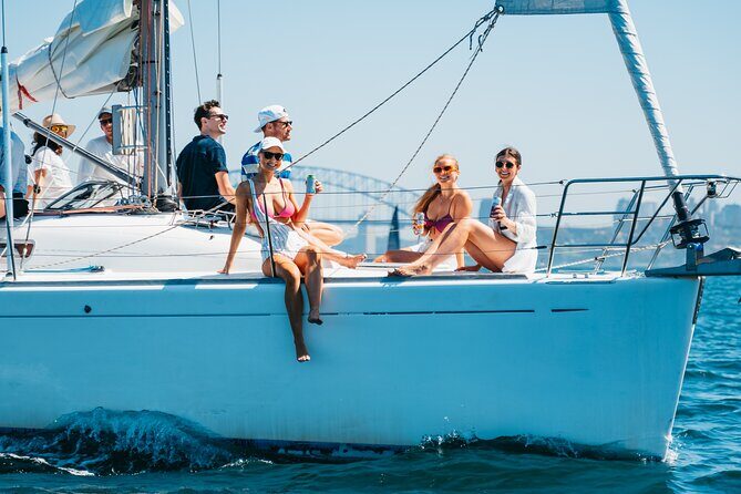 Sydney Harbour Sail Like a Local Lunch Tour - Key Points