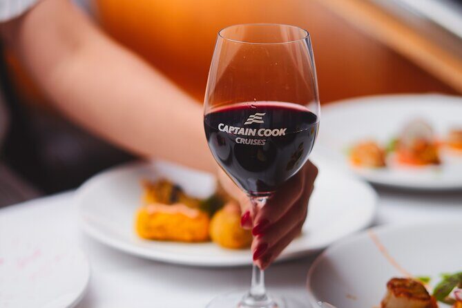 Sydney Harbour Starlight Dinner Cruise from Circular Quay - FAQ