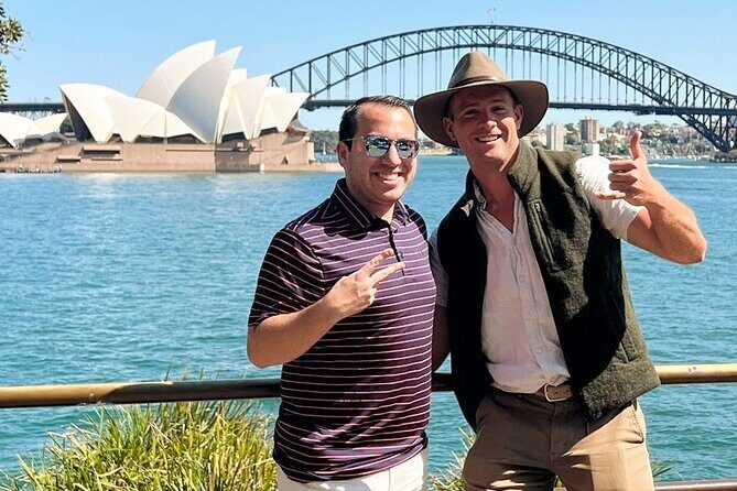 Sydney Private Full Day Tour || History, Icons and Beaches - Exploring Sydney with a Local Guide