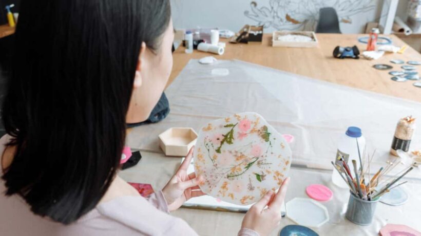 Sydney: Resin Art Classes - Cheeseboards & Coasters - Key Points