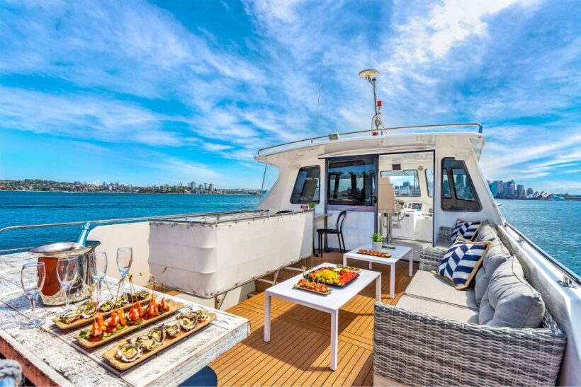 Sydney: Vivid Harbour Cruise with Canapes - A Cruise Through Sydney’s Vivid Lights: An Honest Review of the Harbour Experience